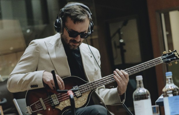 9Colonne | Cremonini a Londra, al lavoro per nuovo album